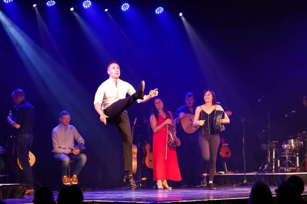 Our Dancers – Trad on the Prom